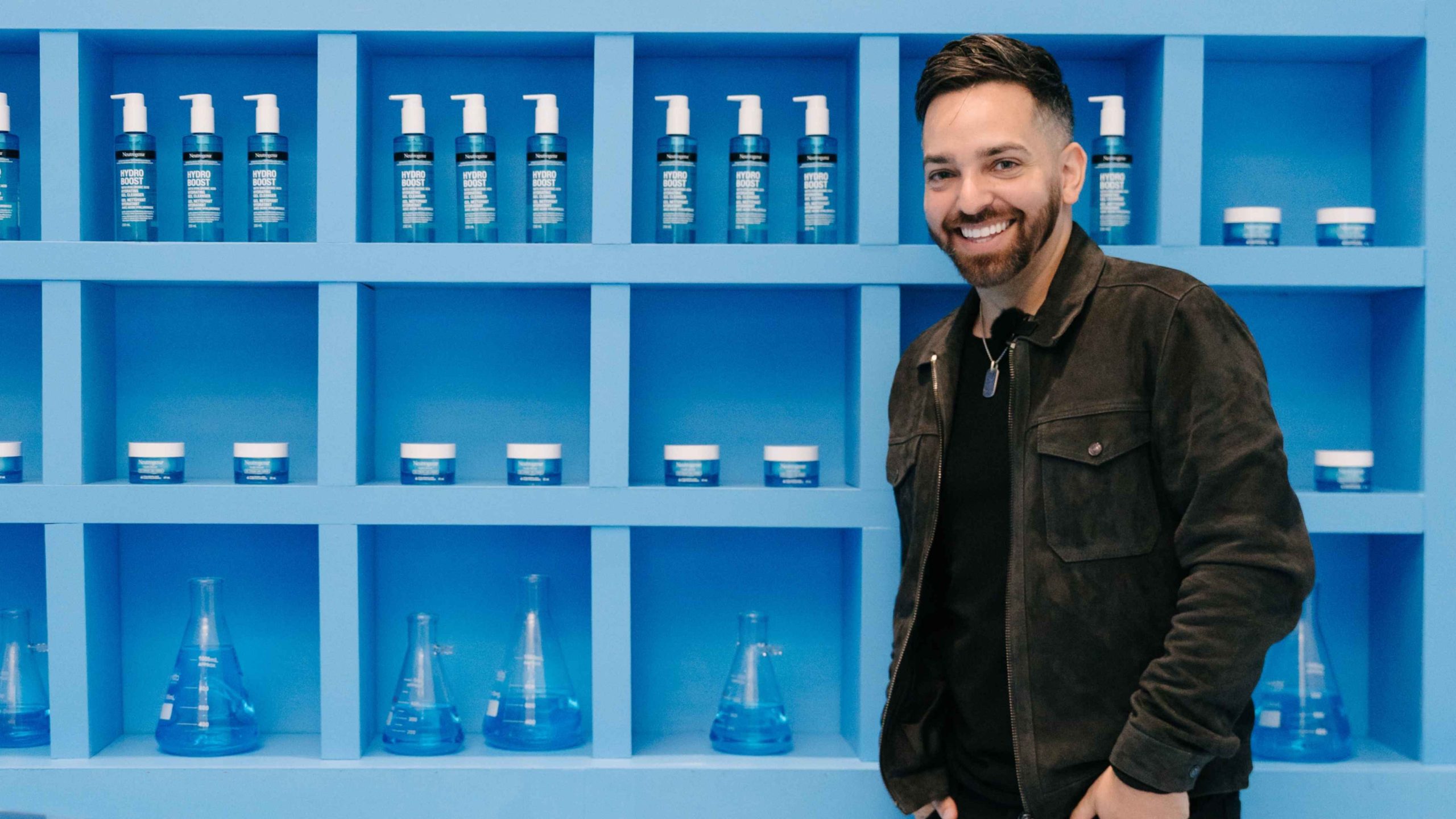 How Dr. Muneeb Shah Became the Internet’s Dermatologist – Glory Media